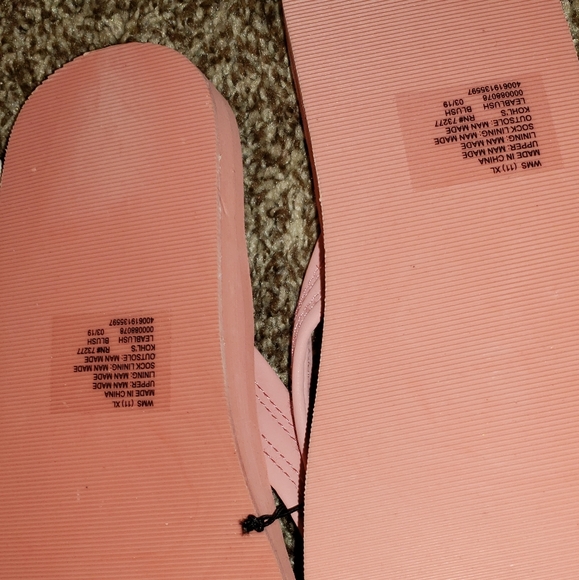 SO | Shoes | So Flip Flops New | Poshmark